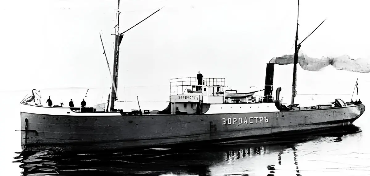The History of the First Oil Tanker