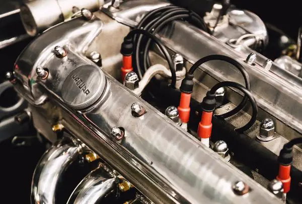 What Is a Spark Plug? A Look at Its History